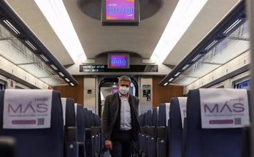 Renfe refuerza con 45.000 plazas los servicios Avlo entre València y ...